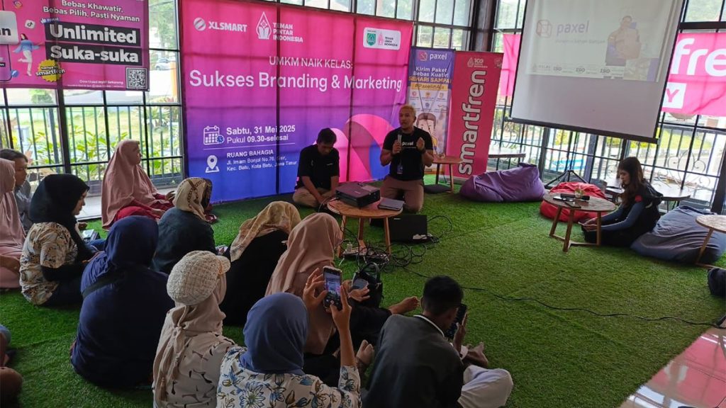 XLSMART Dorong Kreativitas Anak Muda dan UMKM Lewat Program Teman ...